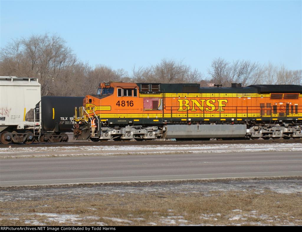 BNSF 4816